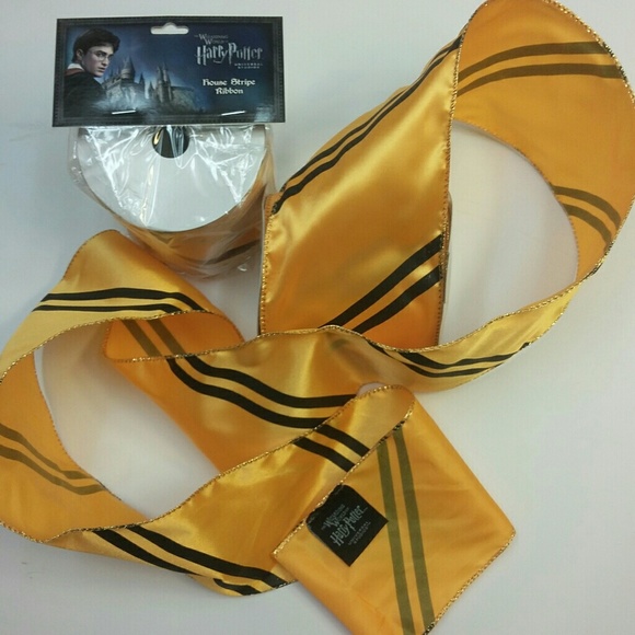 Universal | Other | Harry Potter Hufflepuff Ribbon Garland | Poshmark